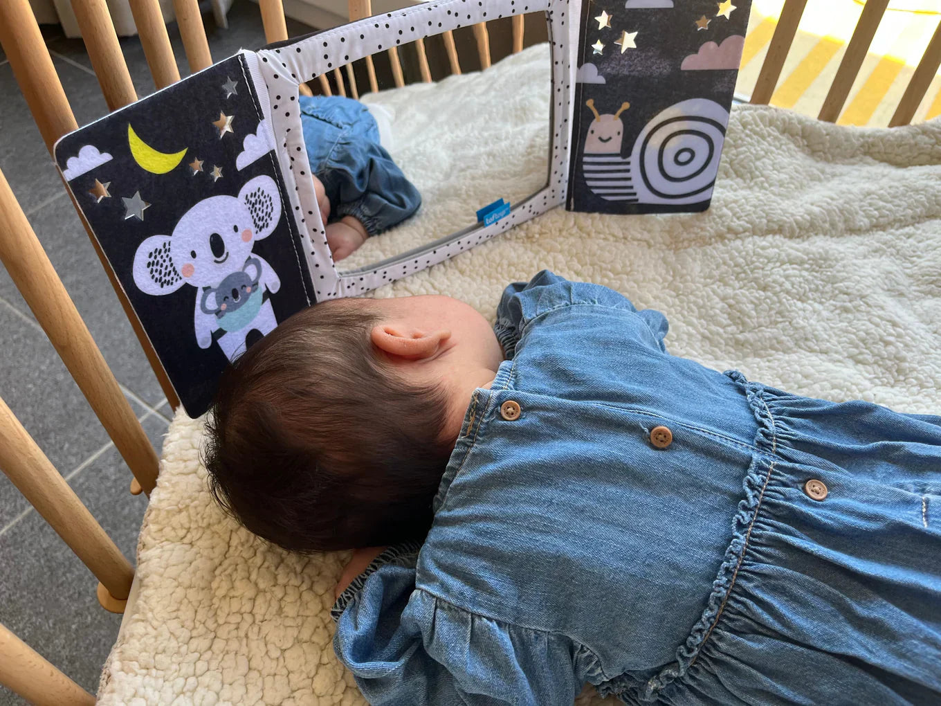 Tummy Time: waarom het zo belangrijk is voor je baby | De Gele Flamingo ...